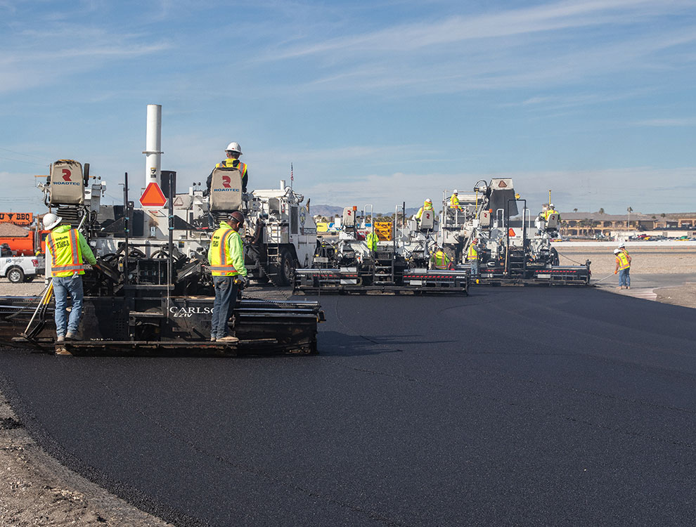 Systèmes d'automatisation de pavage d'asphalte pour projets de ...