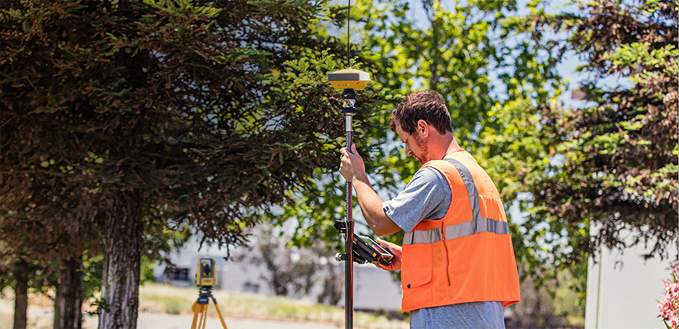 Surveying tools for measurement, stakeout and monitoring