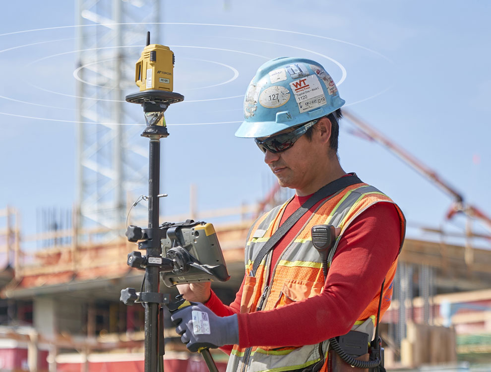 3D-MC machine control for earthworks and road construction