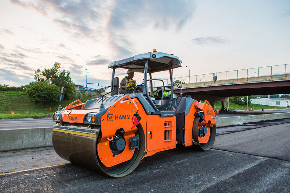 Asphalt paver automation systems for 2D and 3D paving projects