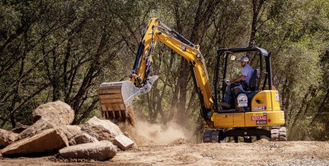 Intuitive workflow of Measure, Design, and Build for your mini excavator.