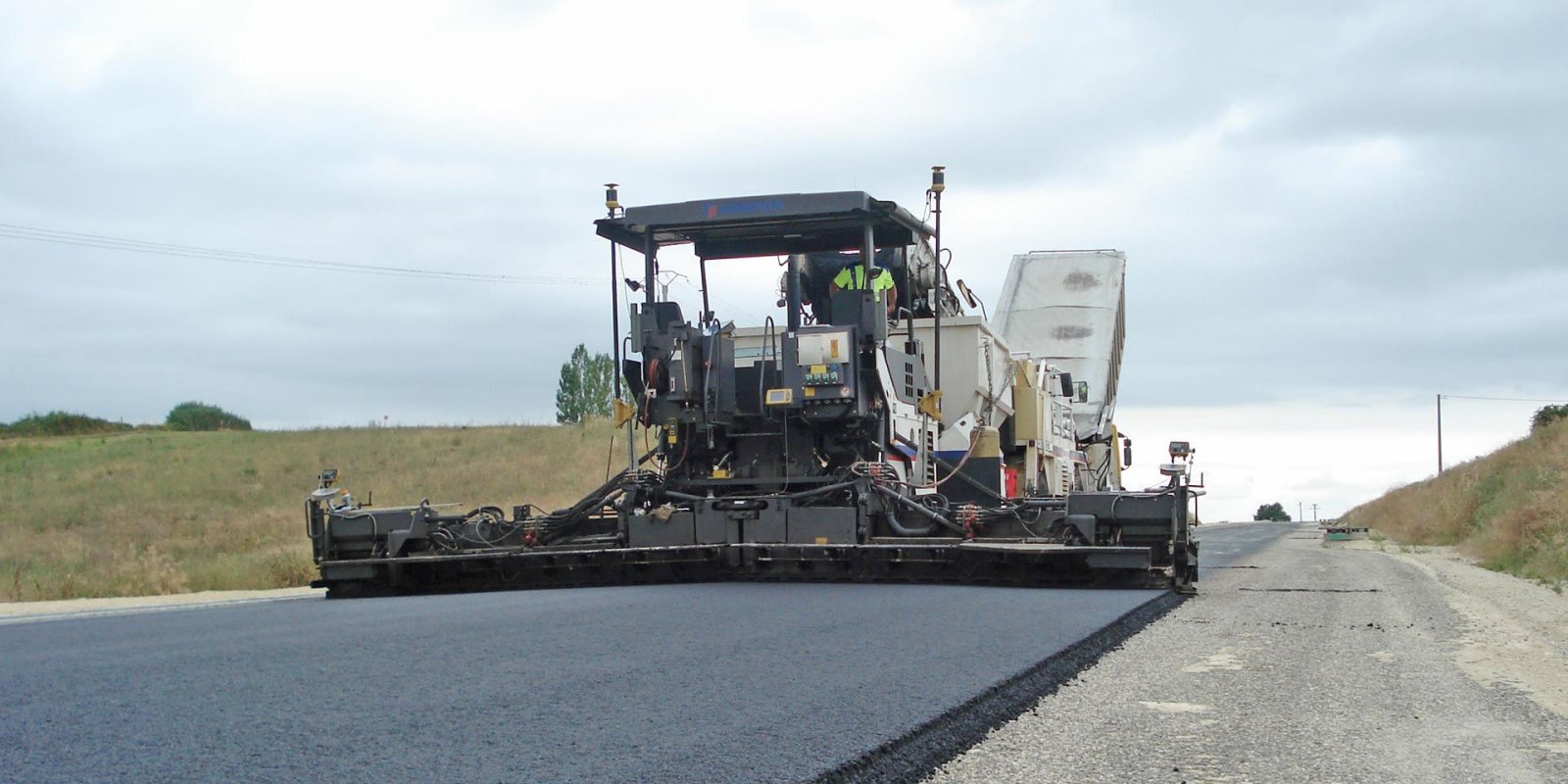 Millimeter GPS combines GNSS and lasers to increase accuracy